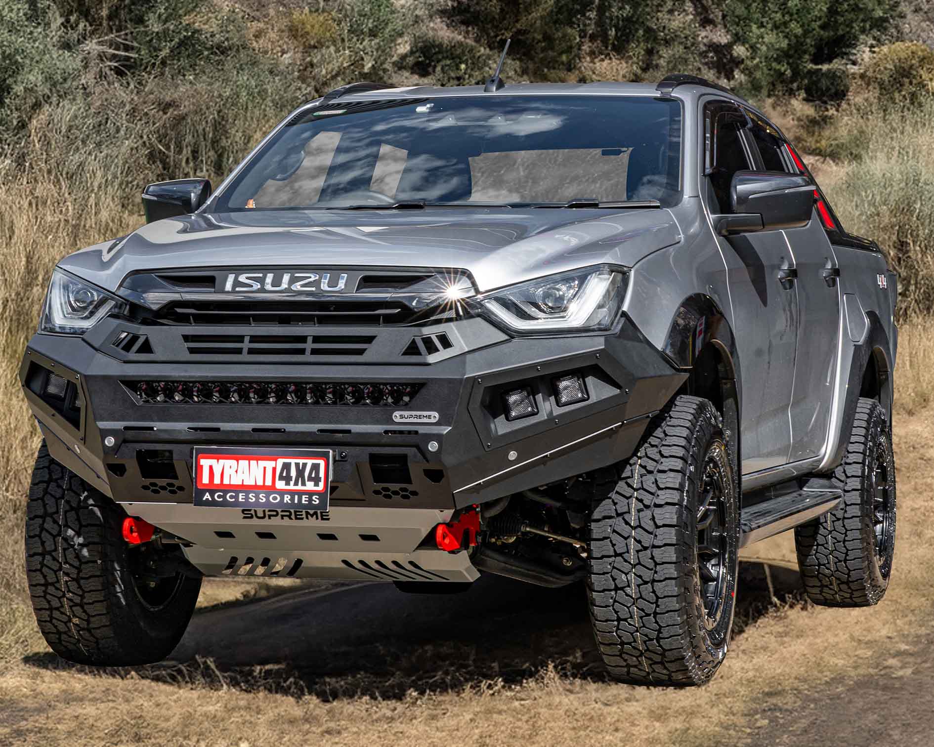 DMAX Bull Bar: Supreme X-Series Front Bar - Tyrant 4x4