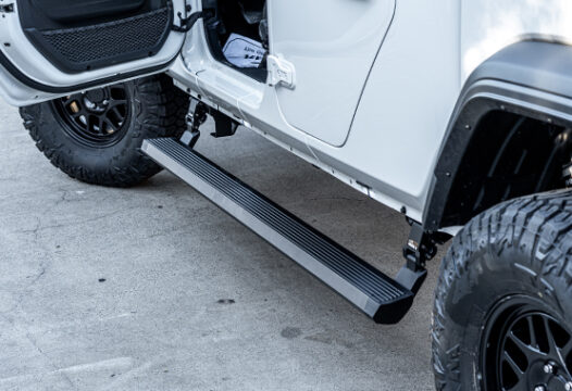Gladiator Electric Side Steps: E-Boards - Running Boards - Tyrant 4x4